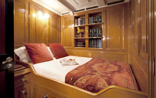 Yacht SHAMROCK V, Classic J Class | CHARTERWORLD Luxury Superyacht Charters